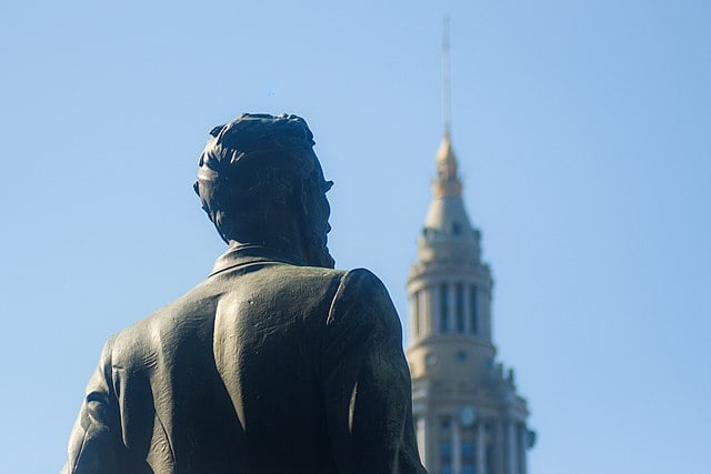 25 Must-See Statues in Cleveland [with Interactive Map]