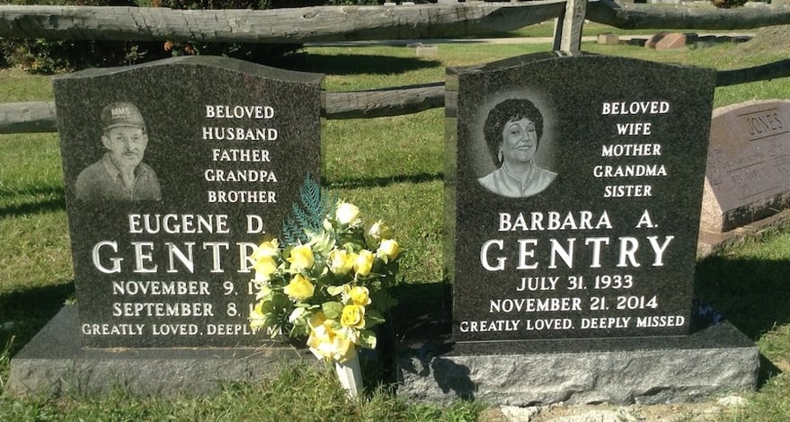 120+ Memorial Quotes to Write on a Memorial