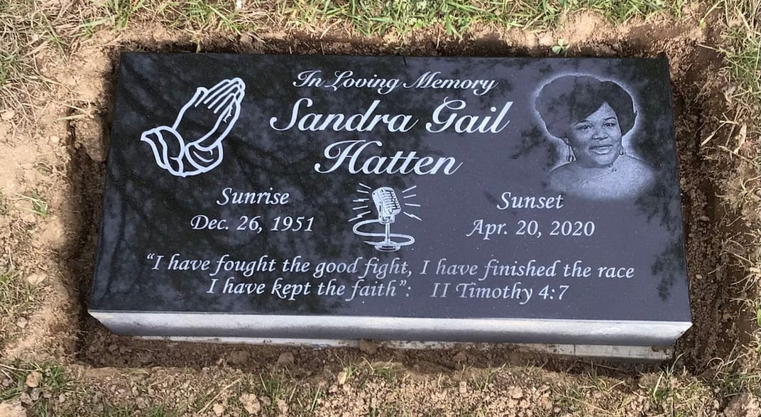 35 Inspirational Bible Verses for Headstones