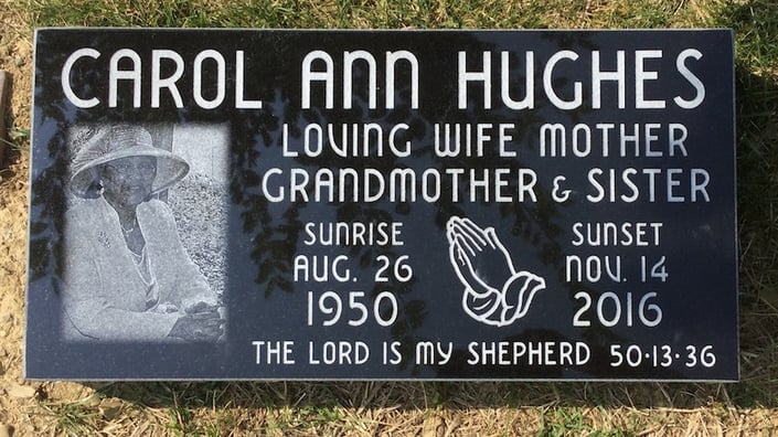 Your Guide to Designs, Lettering Methods, Color and Contrast on Headstones