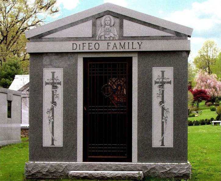 What Is a Family Mausoleum? 6+ Design Ideas for Inspiration