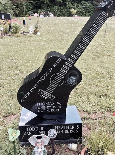 5 Headstone Designs For Music Lovers