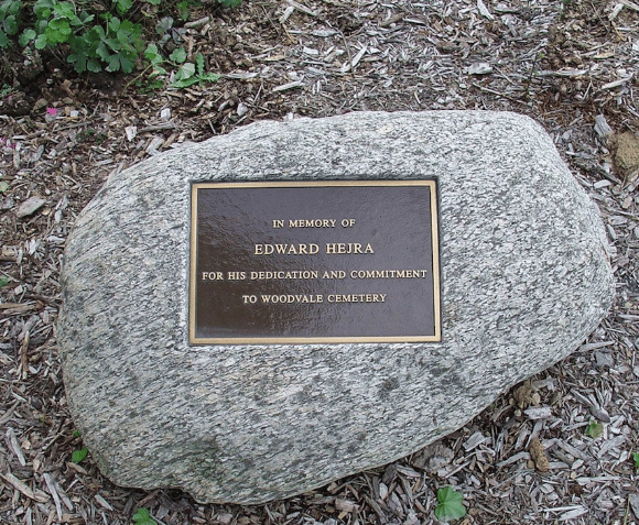 7 Cremation Memorials Explained