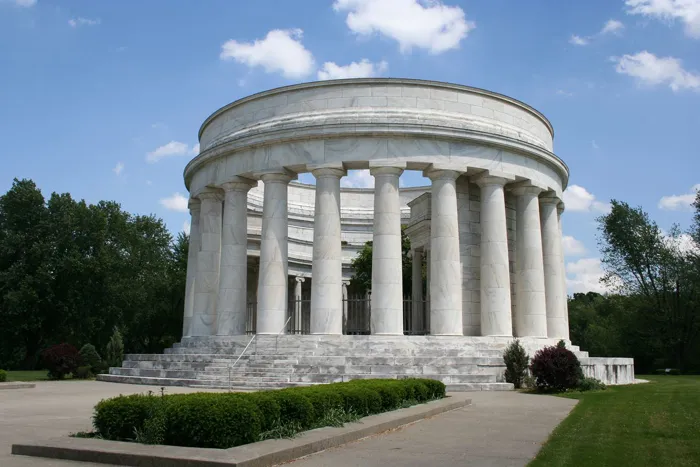 Your Guide to Notable Memorials and Monuments in Ohio