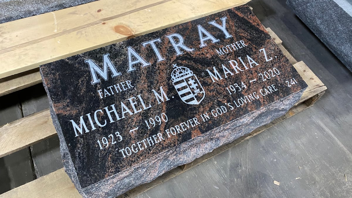 5 Factors That Affect Headstone Prices